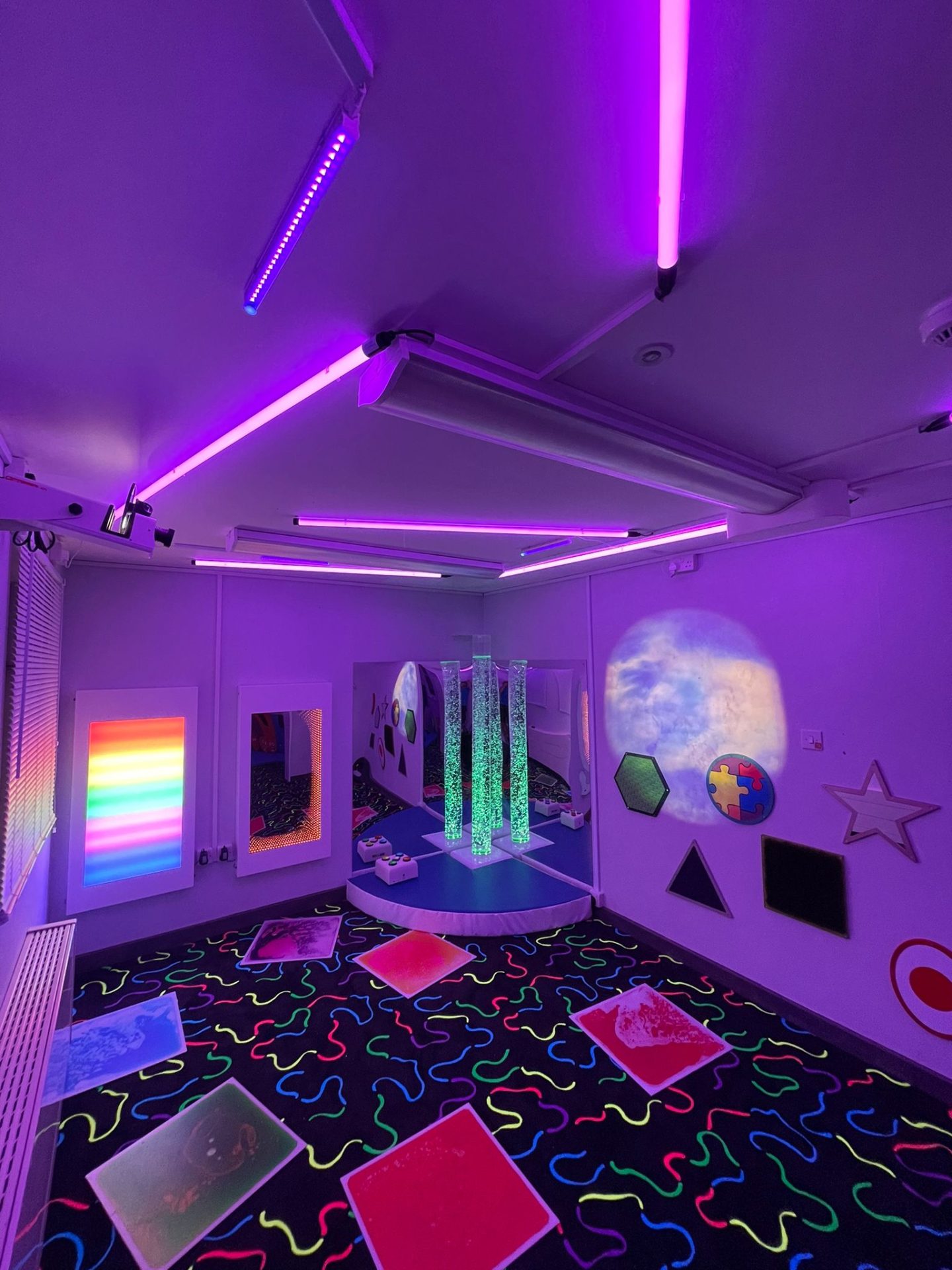 LED Wonder Web - Sense Sensory