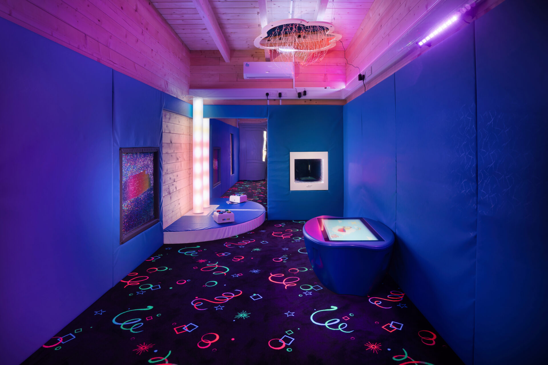 Mirrored Cloud Panel with Fibre Optics - Sense Sensory